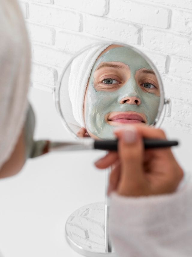 6 Best Face Masks For Women Under 40 - Tata 1mg Capsules