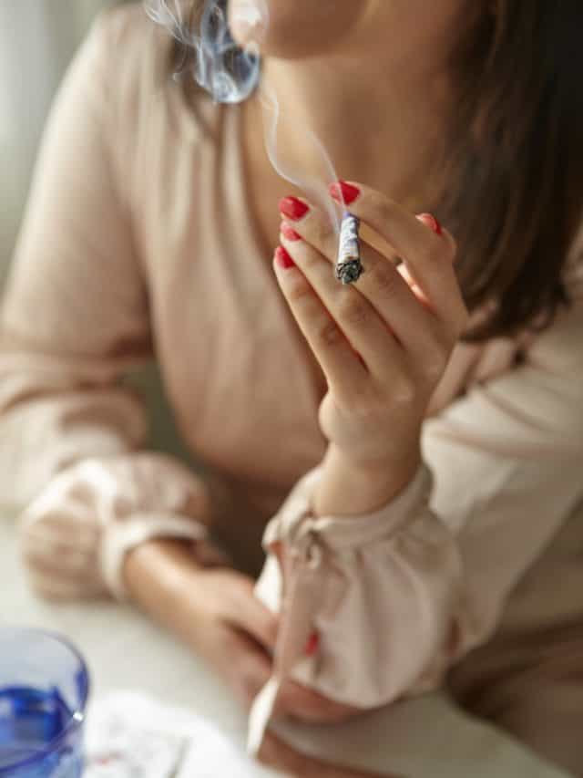 How Smoking Can Affect Your Gut? - Tata 1mg Capsules