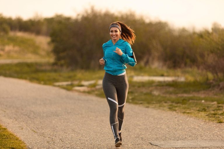 Walking For An Hour vs. 30 Mins Running or Jogging: Which Is Good For ...