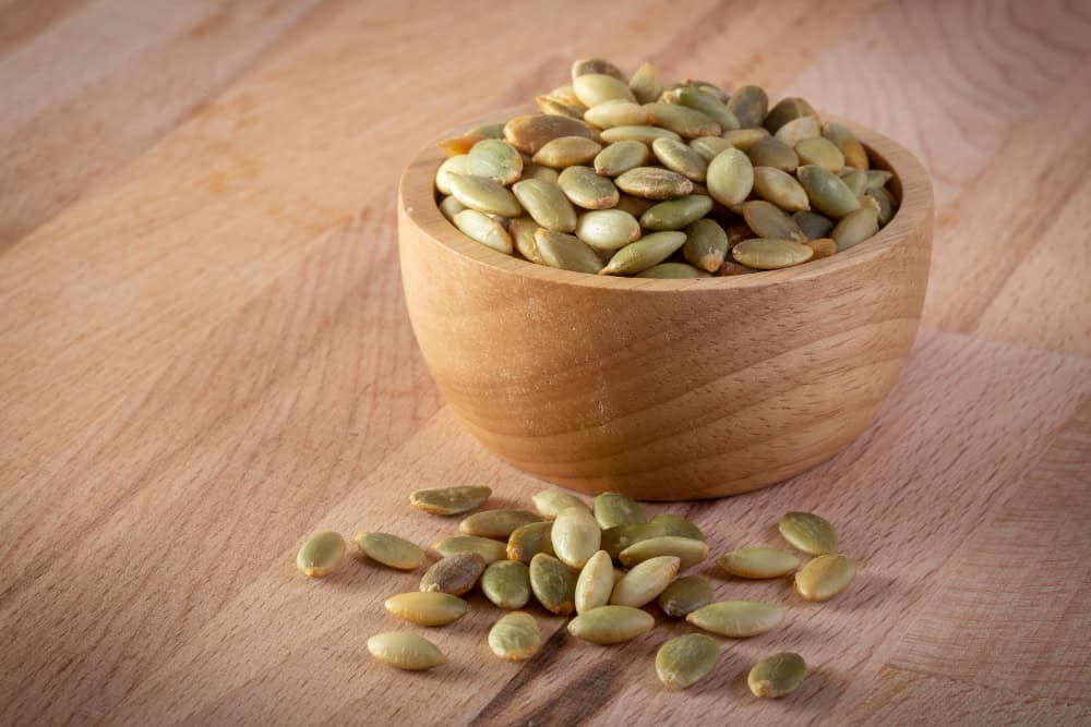Pumpkin Seeds Benefits: The Right Way to Eat Them for Maximum Results ...
